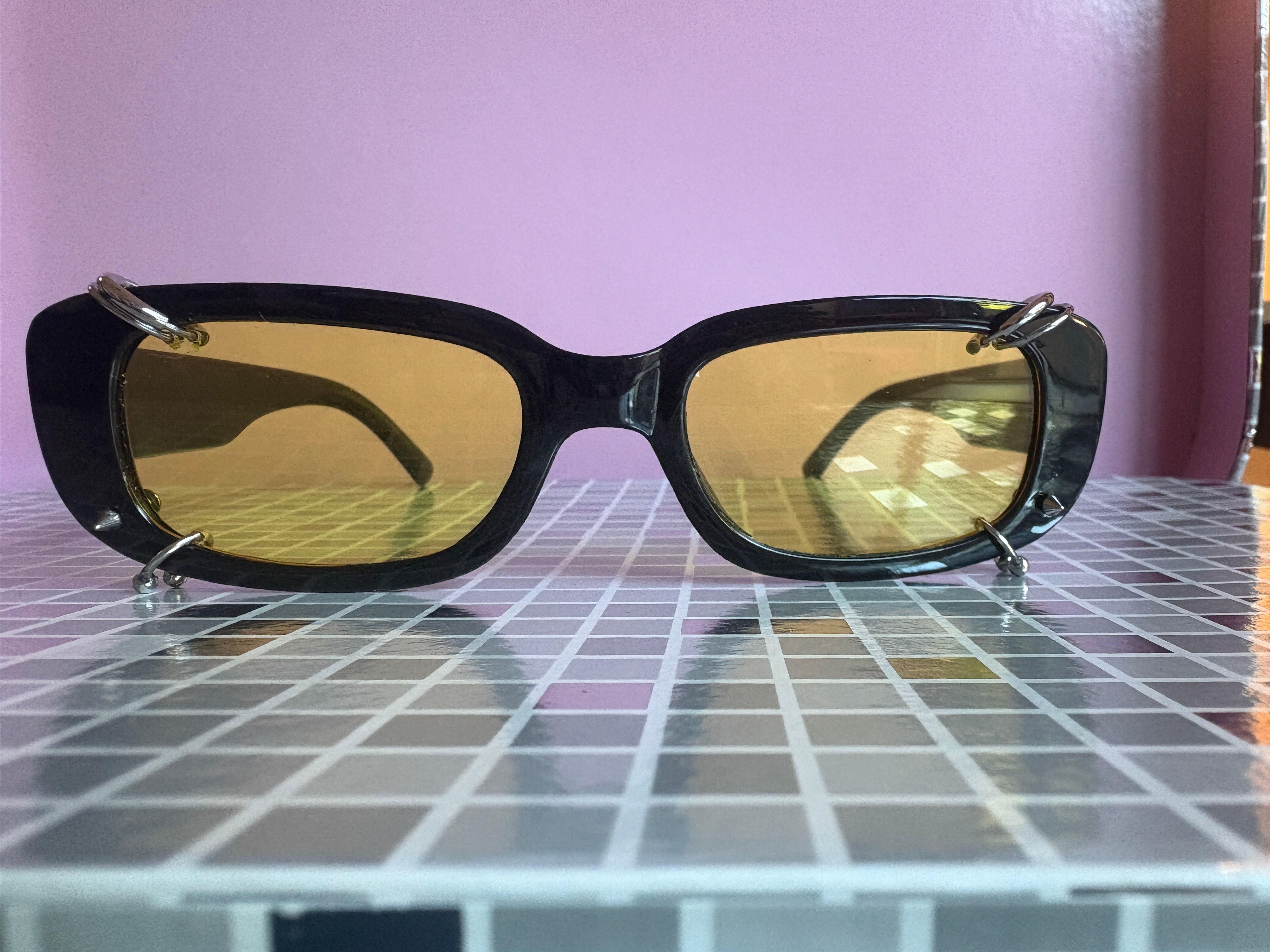 244- The Nyki – SUNNIES FOR SINNERS
